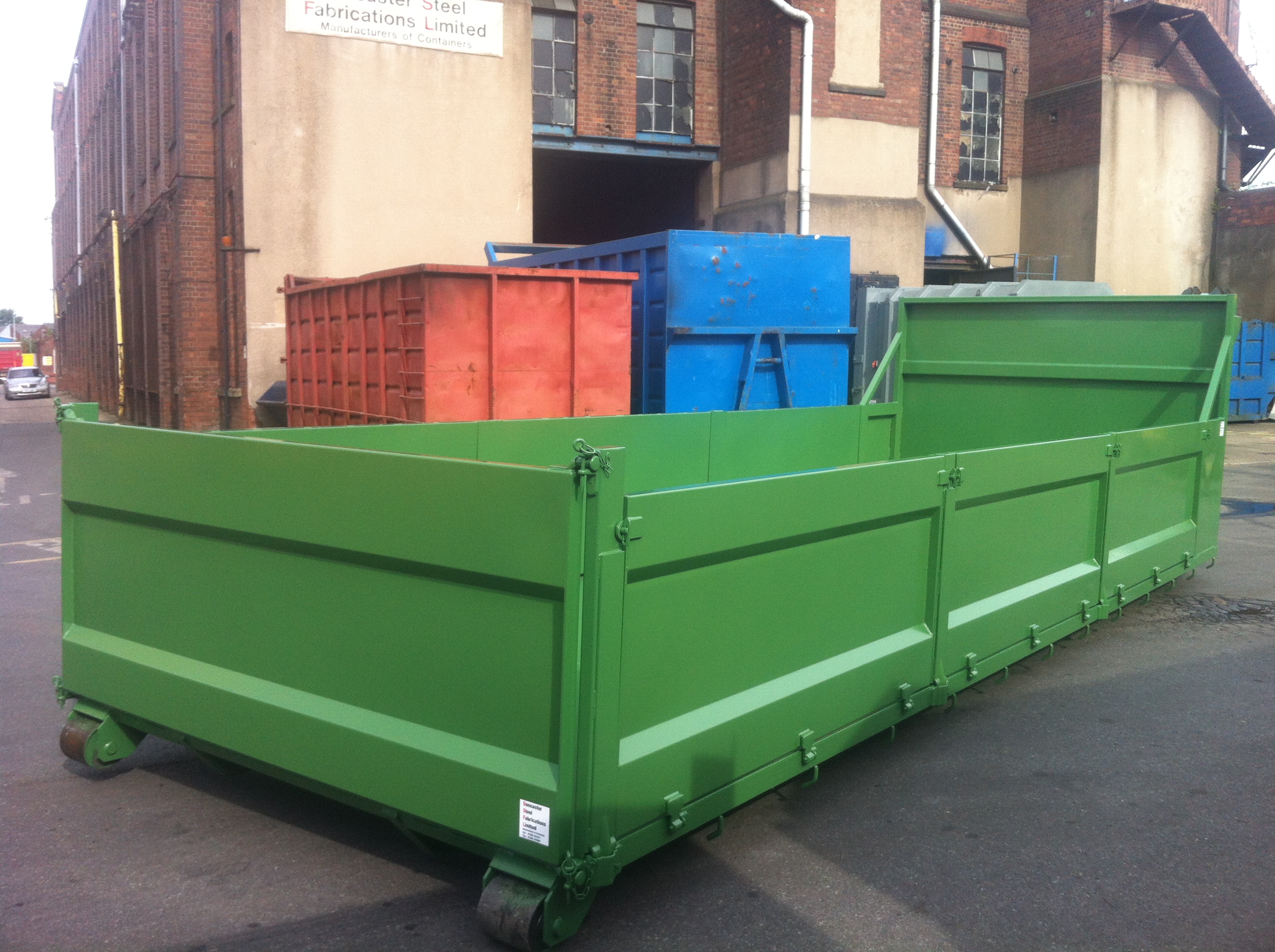 Flatbeds | Scaffold Bodies | Waste Container Manufacturer